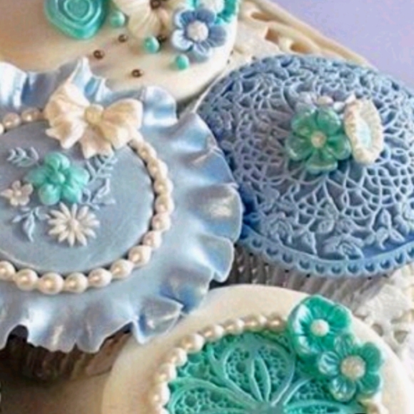 Kitchen | Baking Fancy Textured Lace Cupcake Topper Mold | Poshmark